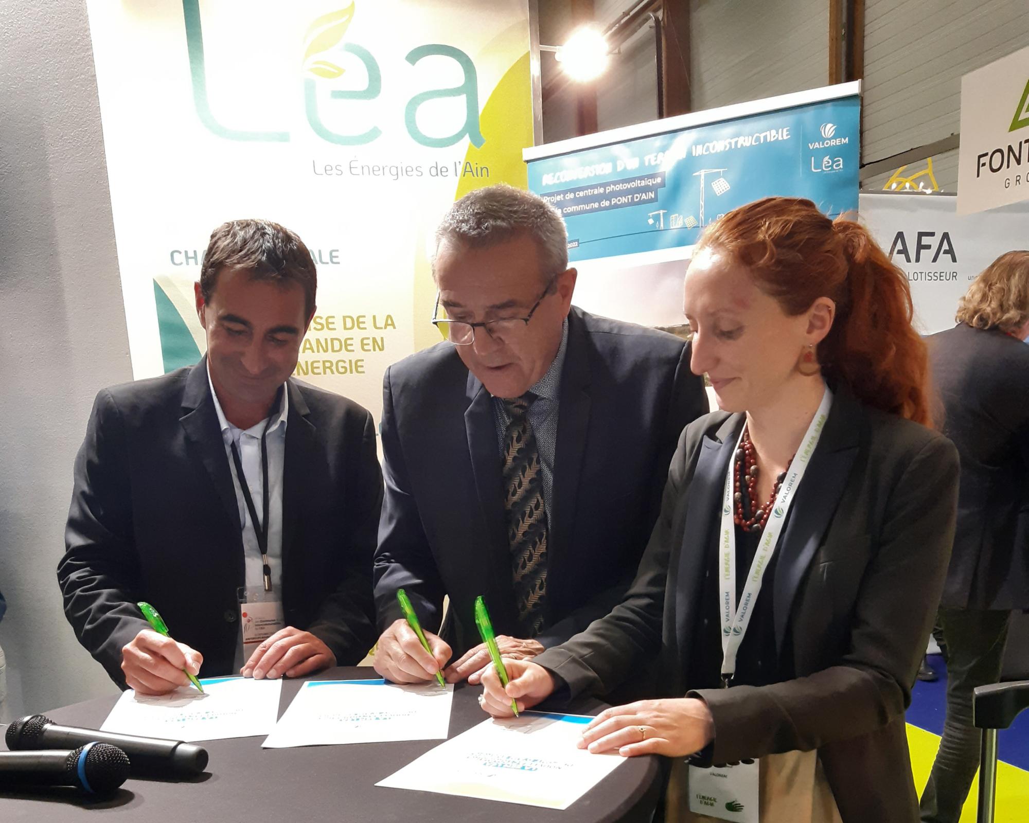 VALOREM et la SEM LEA s'associent pour développer le projet photovoltaïque de Pont d'Ain (01)